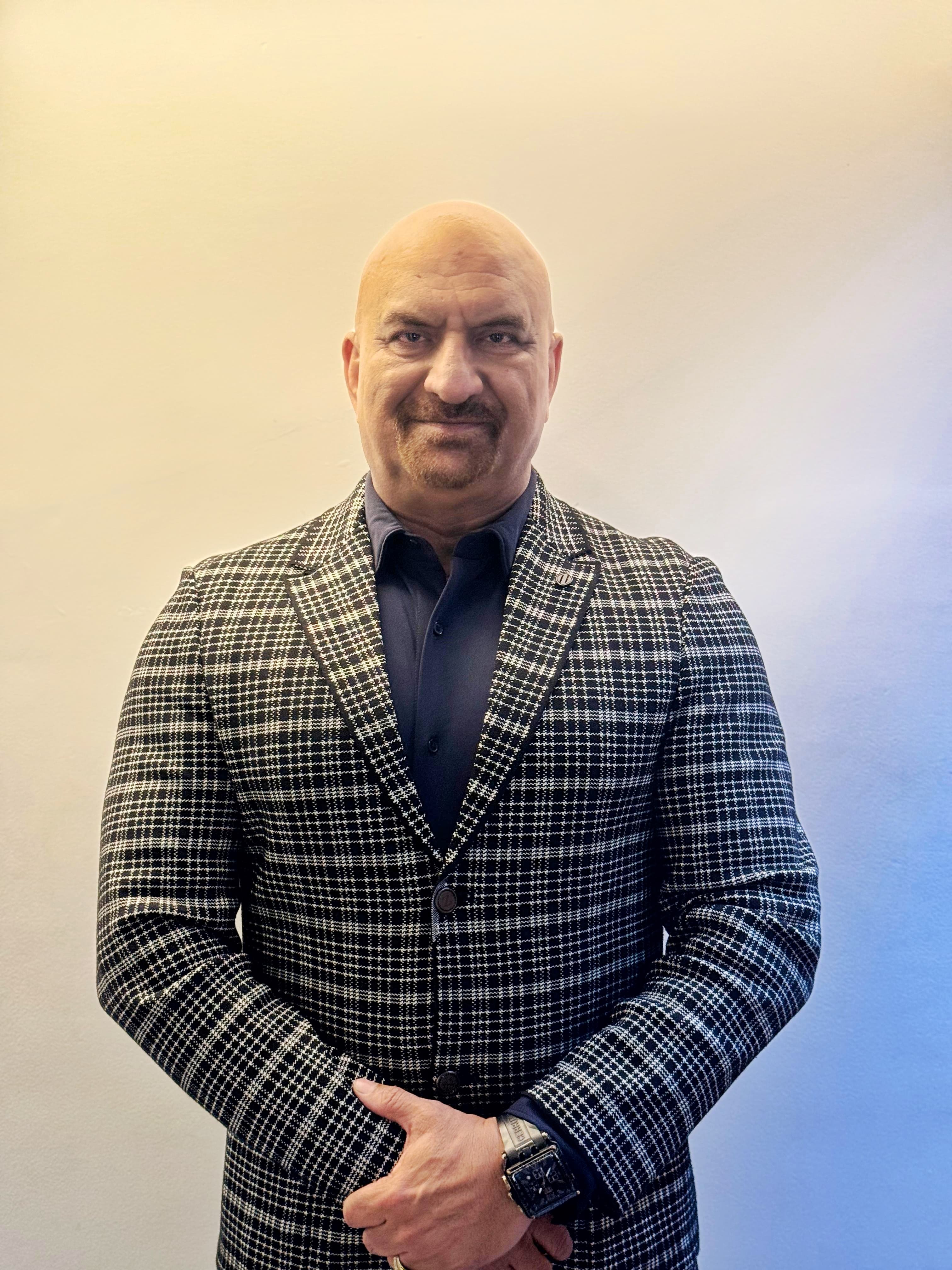 PARADEEP PARIVAHAN LTD.